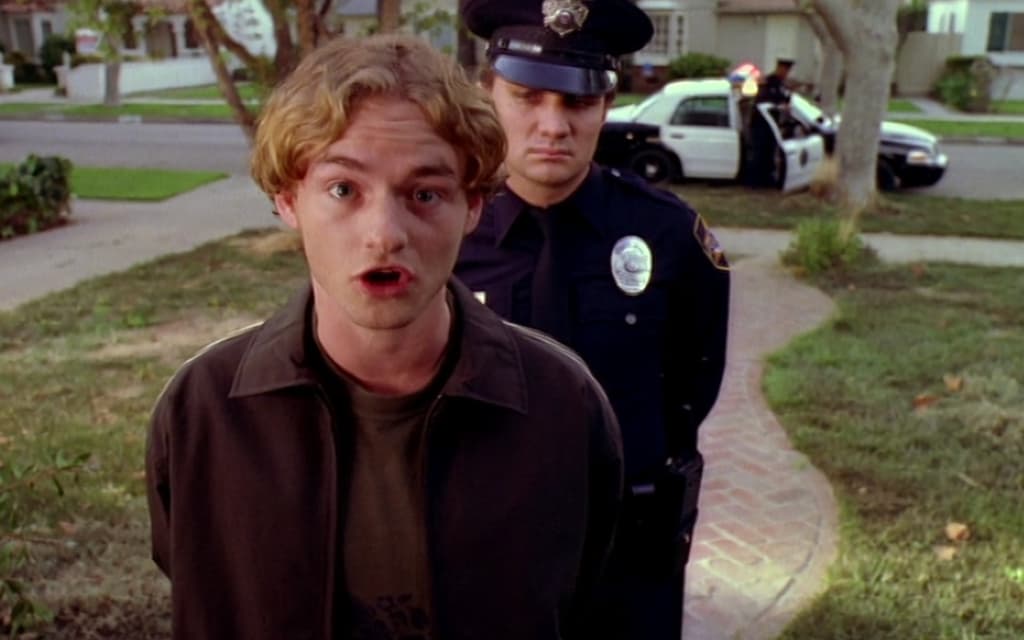 La disculpa de Francis te salvará de cualquier problema con tus papás ...