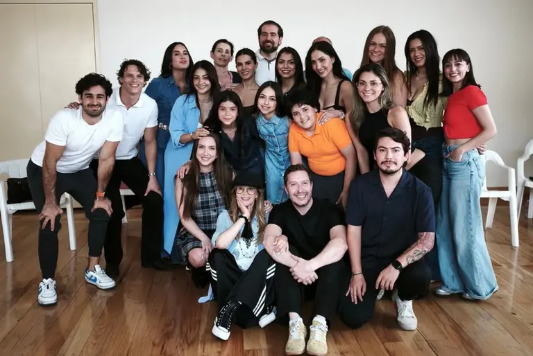 Así luce el elenco de Cuando fui bonita en las primeras lecturas del ...