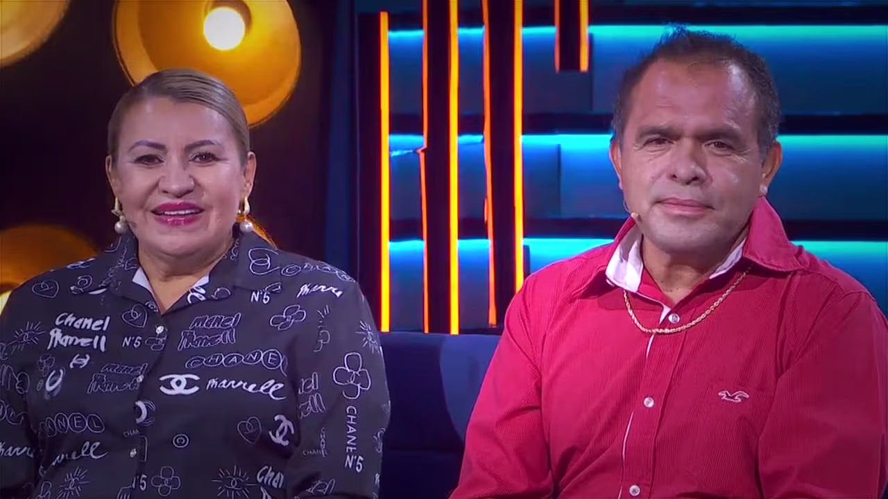 Papás de Wendy Guevara llegan por primera vez a la Gala de La Casa de ...