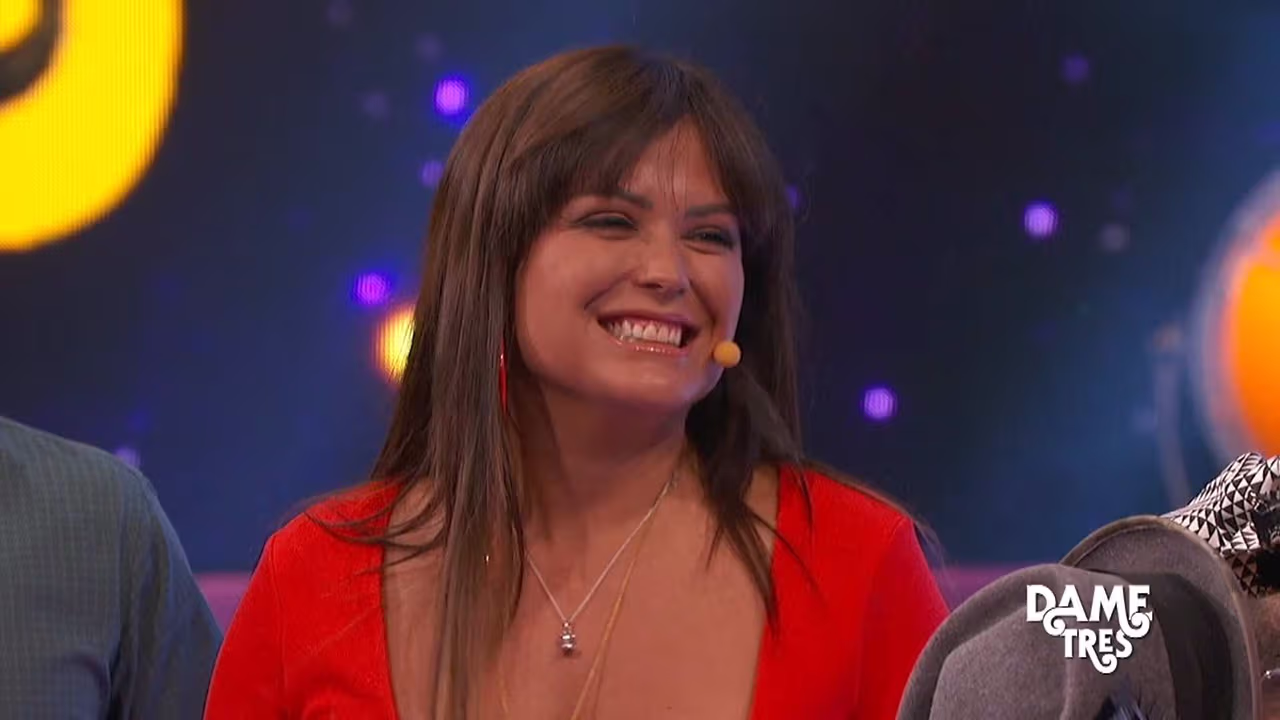 A Mariana Le Dicen Guapa Chichona Y Embarazada En Dame Tres