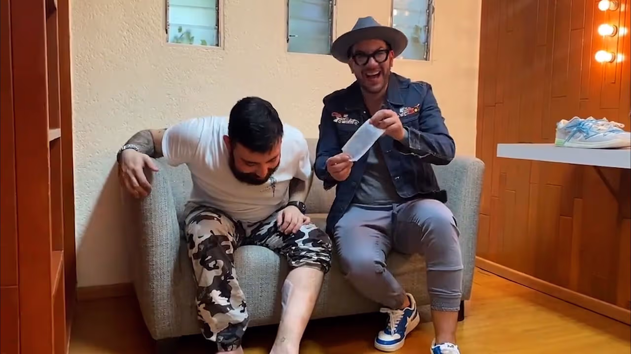 Así fue la dolorosa depilación de Slobotzky con Faisy | Shows Me caigo ...