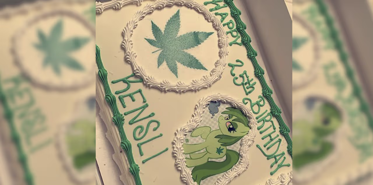 Pidió un pastel de ‘Moana’ para el cumpleaños de su hija… en la ...