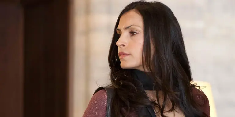 Lenore Mills | Canal 5 Home Peliculas | Canal5