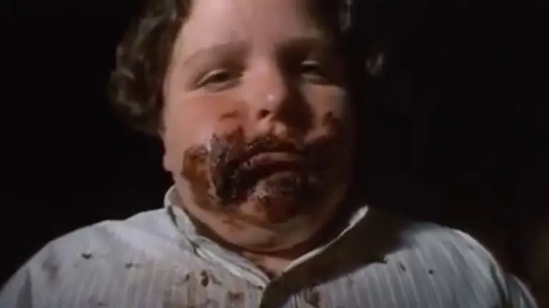 ¡Qué cambiazo! Así luce ahora Bruce de la película ‘Matilda’ | Canal 5 ...