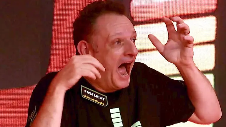 Fastlicht y su equipo se volaron el tope y activaron el Ruidómetro de ...