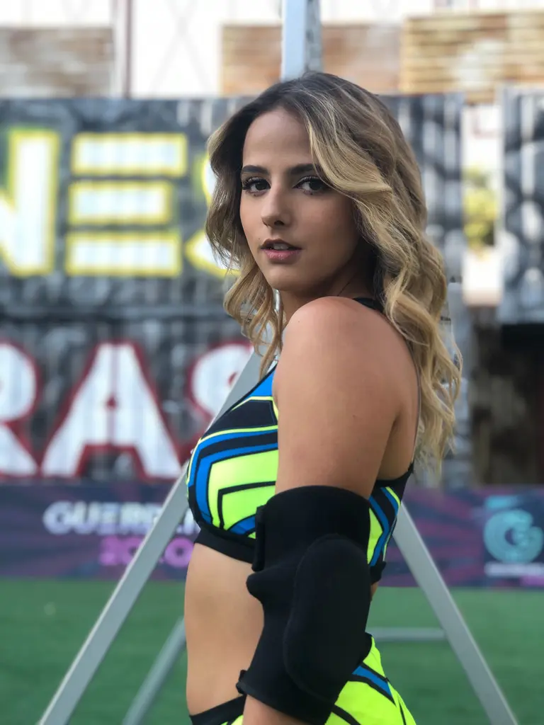 Reno Rojas cae con el rostro y sufre lesión en la final de Guerreros ...