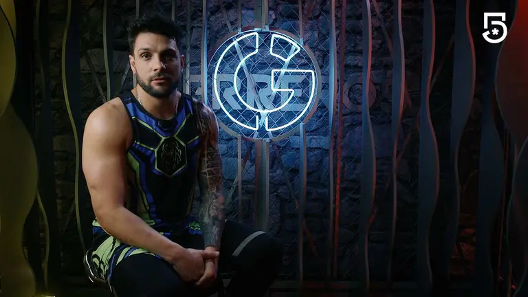 Crímenes de guerra: Nicola y Chuy hablan de sus ‘retos cantados’ | Shows Guerreros | Canal5