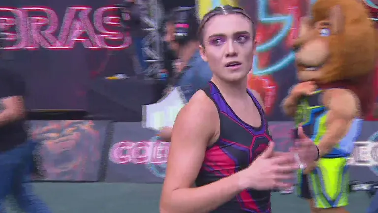 ¡Cuidado ‘Reina Rose’! Dariana sufre aparatosa caída en Mix Acuático ...