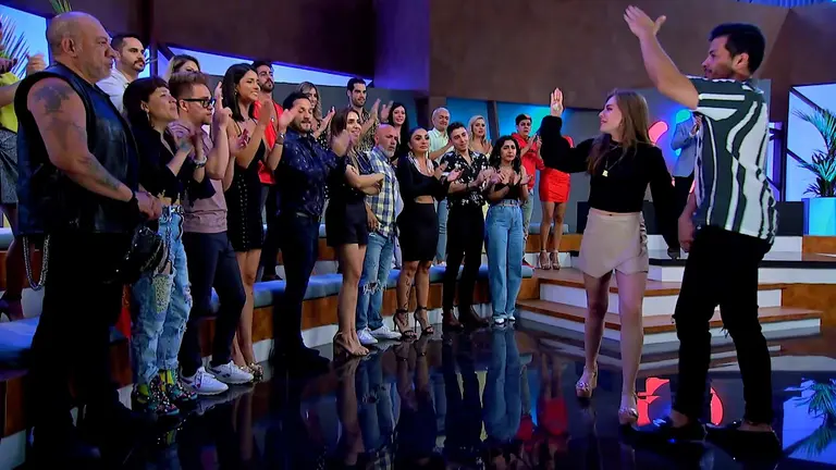 ¡Adiós pajaritos! Rafael y Samantha se despiden de sus compañeros en ...