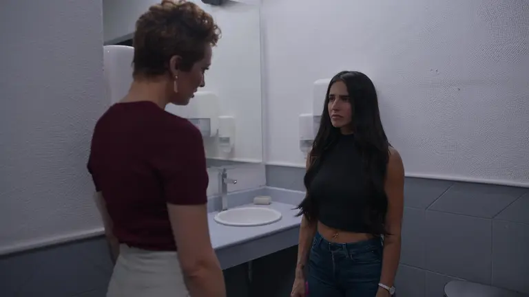 LaLola Temporada 1 Capítulo 9: Esto apenas empieza | Series LaLola | Canal5