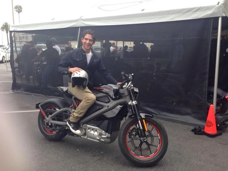 Tyler Posey a la luz del día | Canal 5 Home Series | Canal5