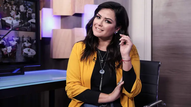 La risa es una buena medicina para la gente: Mariana Echeverría | Shows Canal 5 | Canal5