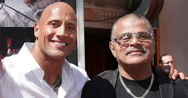 La Roca: Así recuerda el actor a su papá a 3 años de su fallecimiento ...