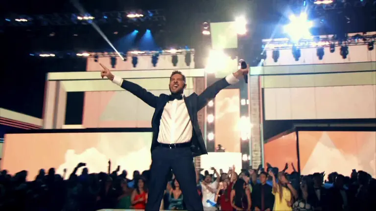 Promo Premio Lo Nuestro | Shows Canal 5 | Canal5