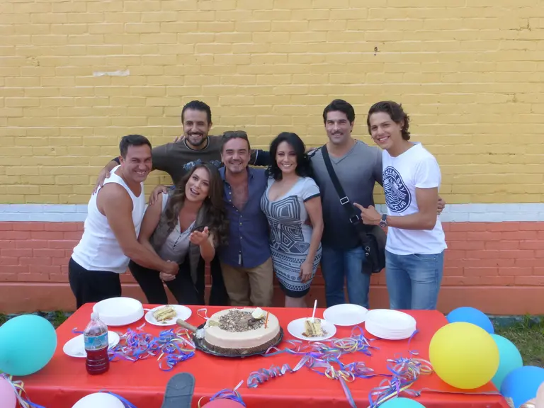 Pierre Angelo festejó su cumpleaños con 'La Vecina' | Home Televisa ...